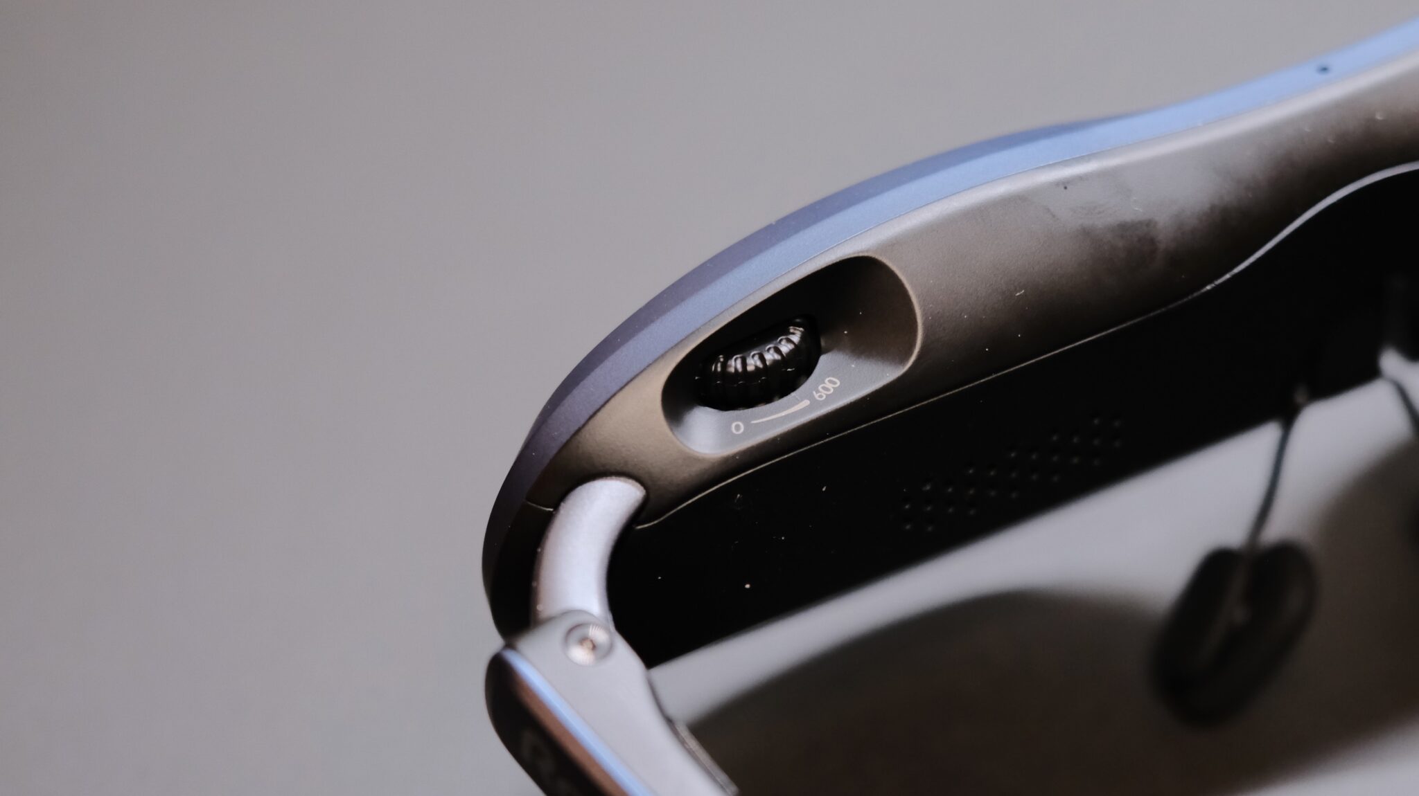 Rokid Max！スマホやMacの画面を拡張することができるARグラスが楽しすぎる